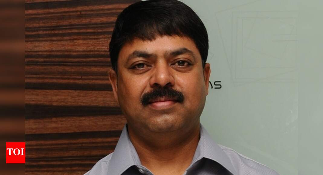 James Vasanthan back with his game show - Times of India