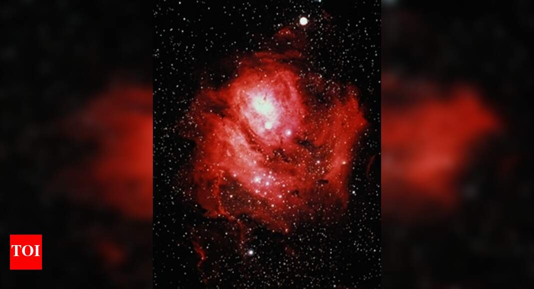 Supergiant galaxy hurls entire star cluster out at superspeed - Times ...