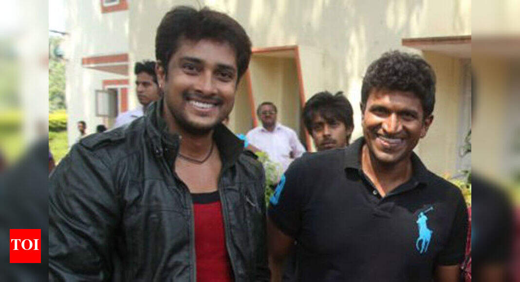Puneeth Rajkumar visits Prem on the set of Fair and Lovely in Bangalore ...