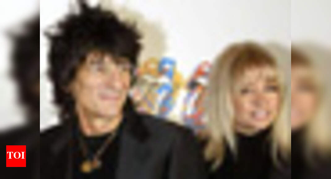 Ronnie's wife 'loving her life' after split | English Movie News ...