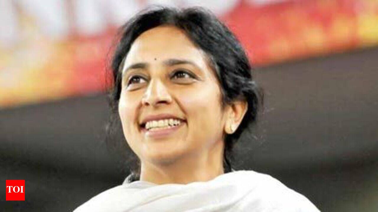 Venkatesh Wife Neeraja Biography