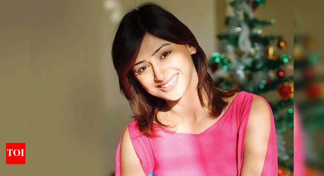 4 years later, Gauri back on TV as a mom - Times of India