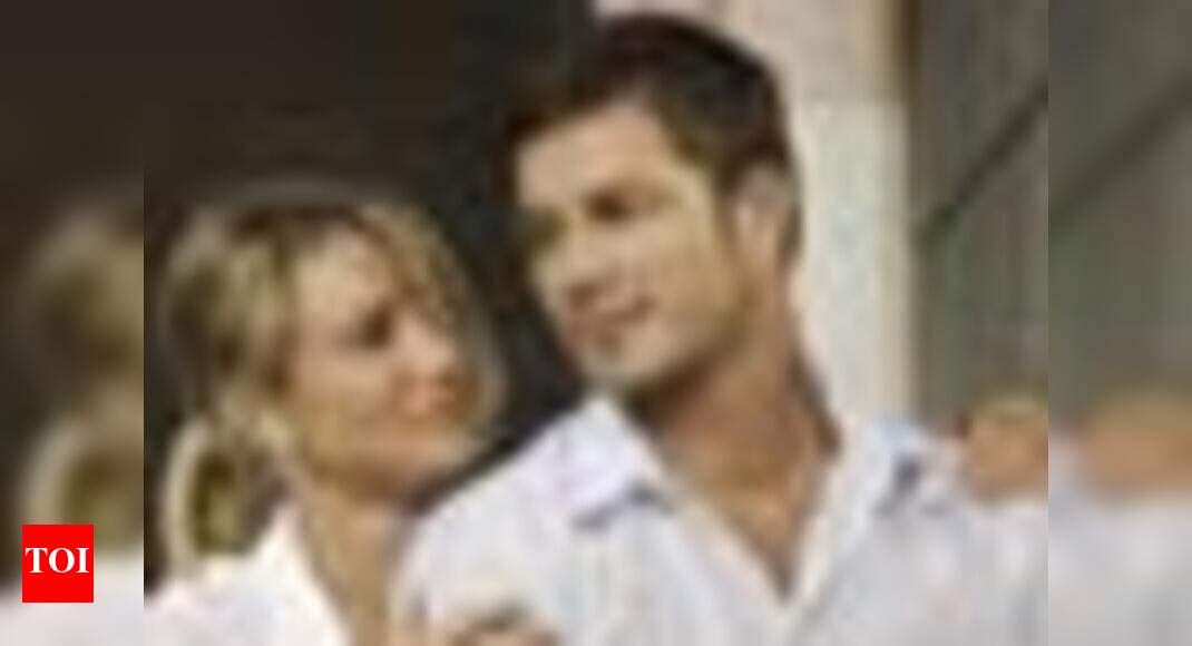 Cameron has no plans to settle down | English Movie News - Times of India