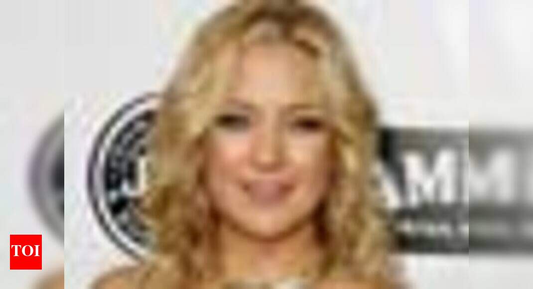 Kate to shed clothes for dream role | English Movie News - Times of India