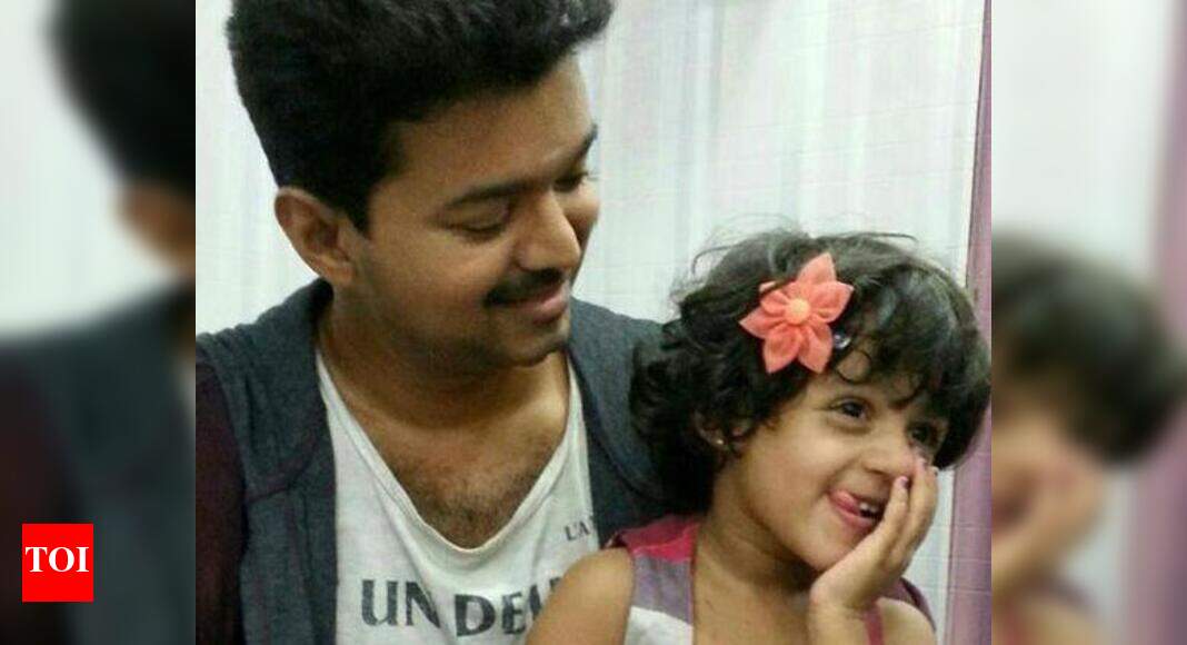 When Vijay brought a smile to a major's daughter | Tamil Movie News ...