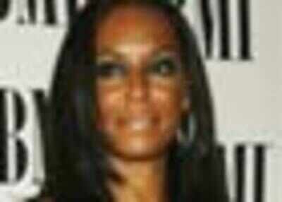 Singer Mel B out with fitness video | English Movie News - Times of India