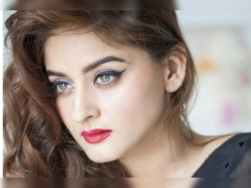Encounter of aspiring actress ‘Aashna’ - Times of India