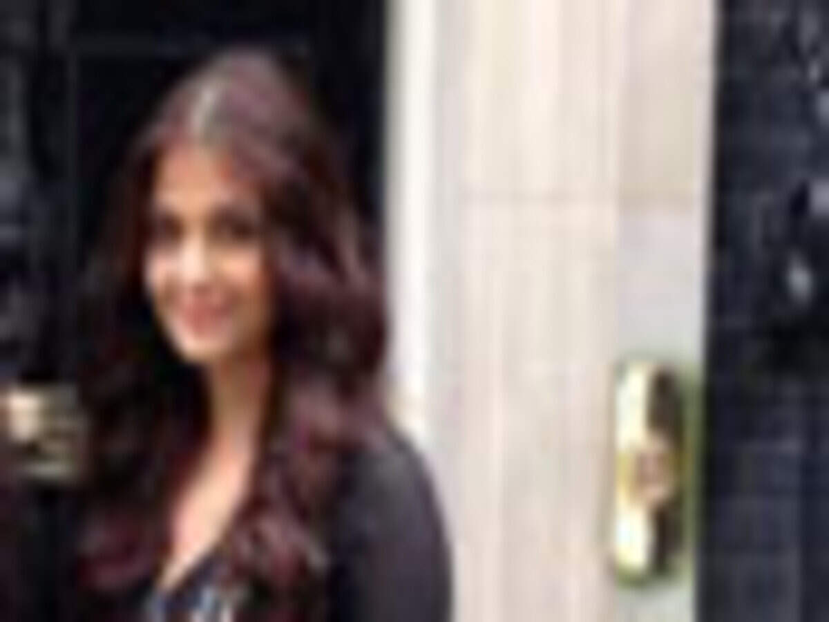Aishwarya Rai Bachchan in London for charity work