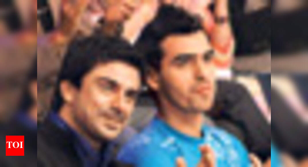Madhur hesitates over gay kiss | Hindi Movie News - Times of India
