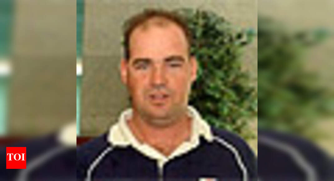 Mike Arthur's contract as SA coach extended for two years | New Zealand ...