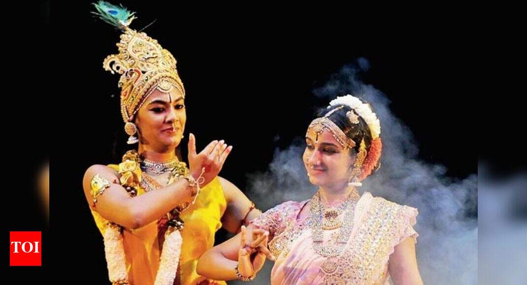 Yamini Reddy’s Kuchipudi dance recital at Ravindra Bharathi auditorium ...