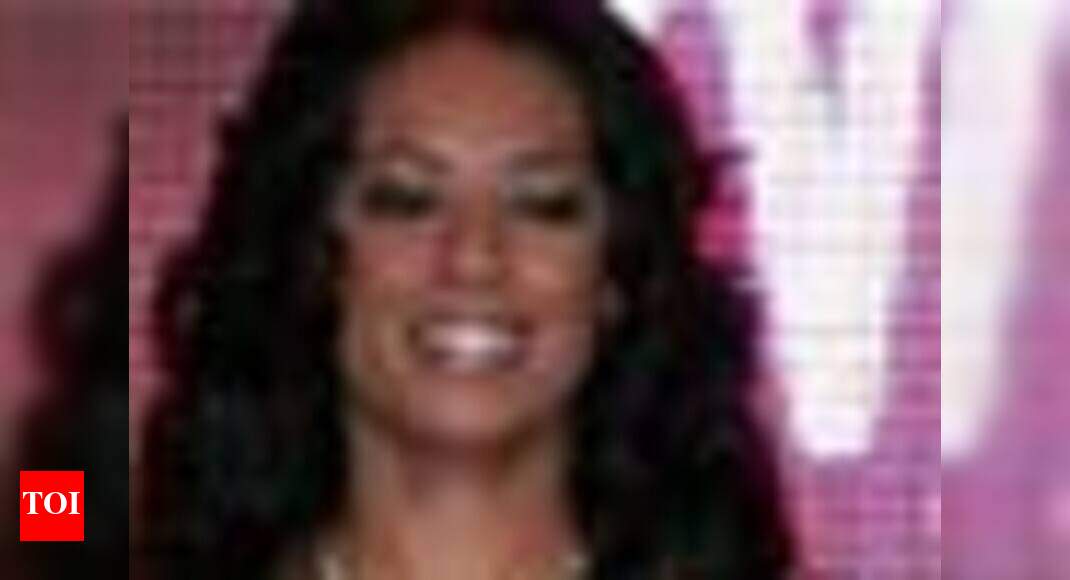 Melanie's hubby's ex reveals his past | English Movie News - Times of India