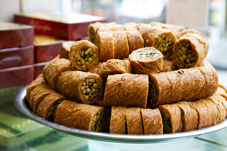 Top Eating Places Around The World | Times of India Travel