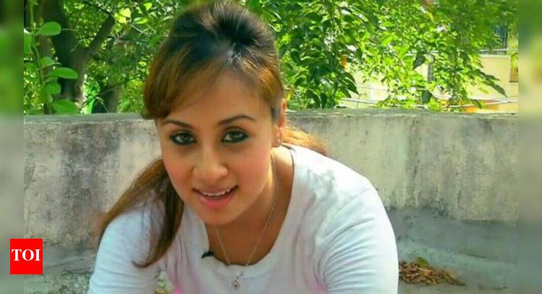 Actress Maanu in 'Stars Day Out' - Times of India