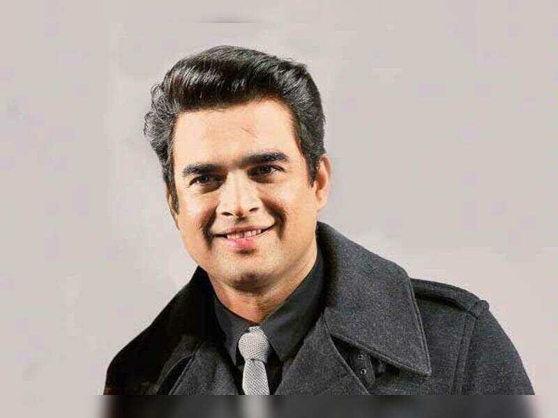 CS Amudhan penned for a song in Minnale | Tamil Movie News - Times of India