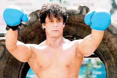 Vikram Singh turns reel-life boxer | Hindi Movie News - Times of India