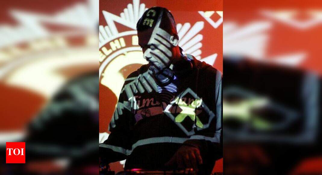 Vachan to take over humming tree | Kannada Movie News - Times of India