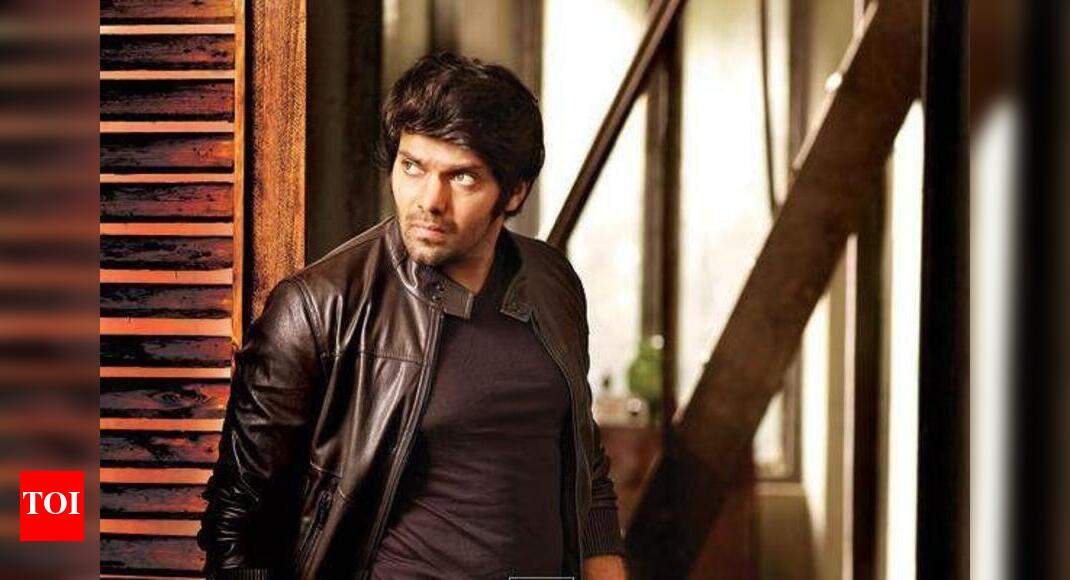 Arya shoots for a guest role in Srikanth's Nambiar | Tamil Movie News ...