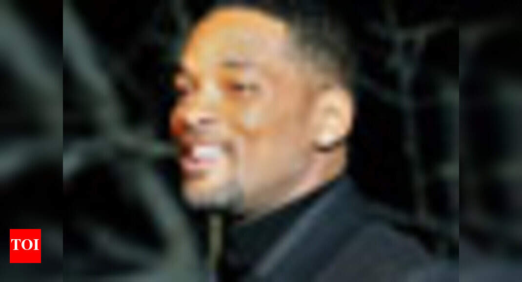Will Smith urges fans to be helpful | English Movie News - Times of India