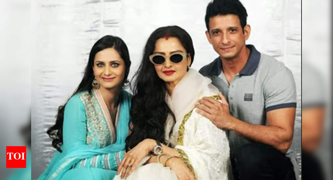 Indra Kumar reshoots portions of his Rekha starrer | Hindi Movie News ...