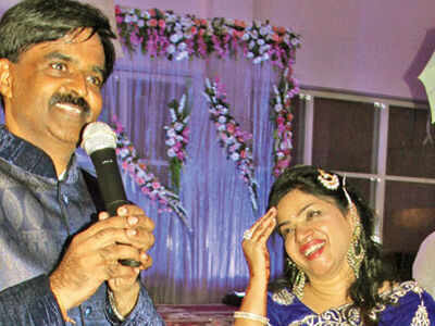 Vipul and Anuj Varshney's 25th wedding anniversary blue themed party in ...