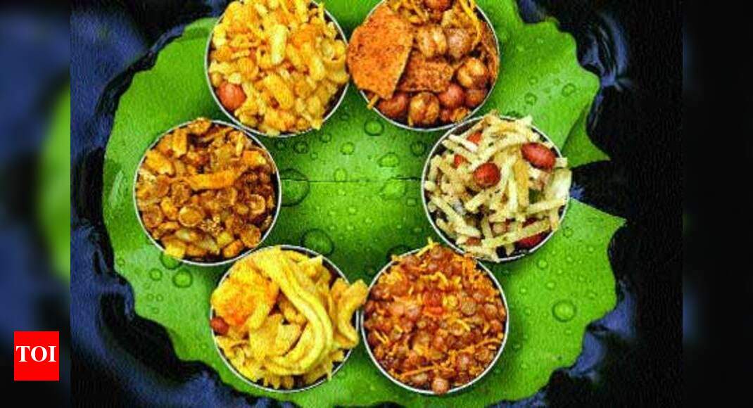 The best of 'chanachur' around Kolkata - Times of India