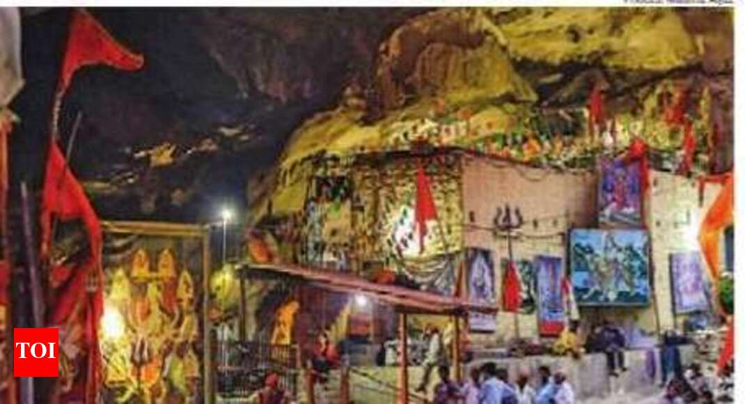 Ancient Pakistan temples draw devotees from across faiths | India News ...