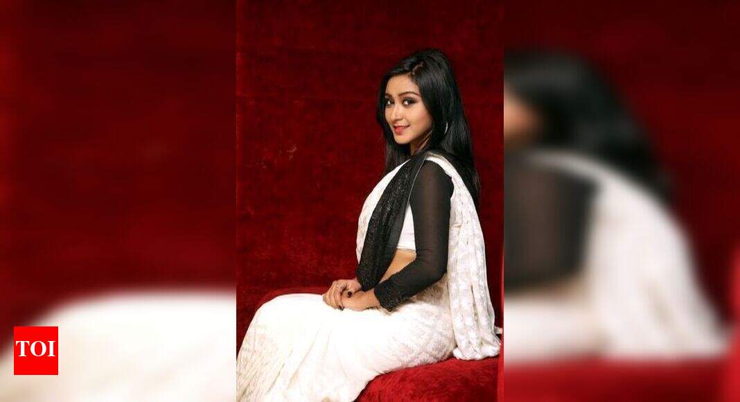 Shravya to do film with dad Om Prakash Rao | Kannada Movie News - Times ...