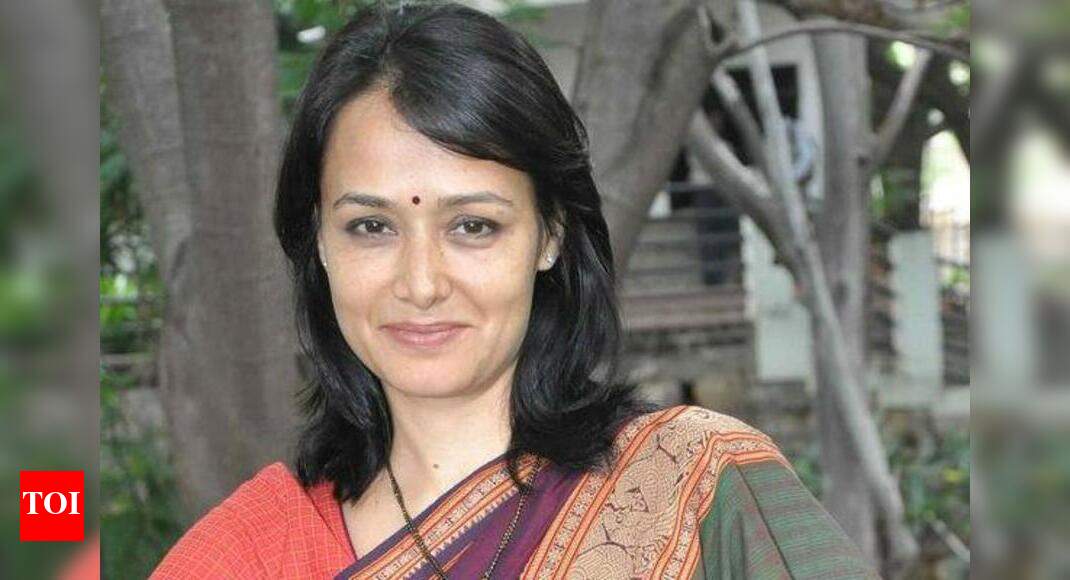 Amala’s TV debut on August 18 - Times of India