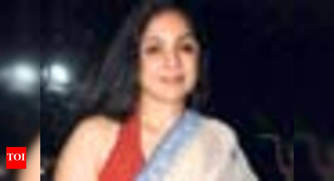 Neena returns to TV - Times of India