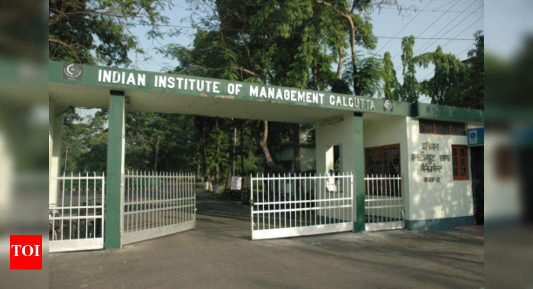 IIM-C receives healthy pre-placement offers - Times of India