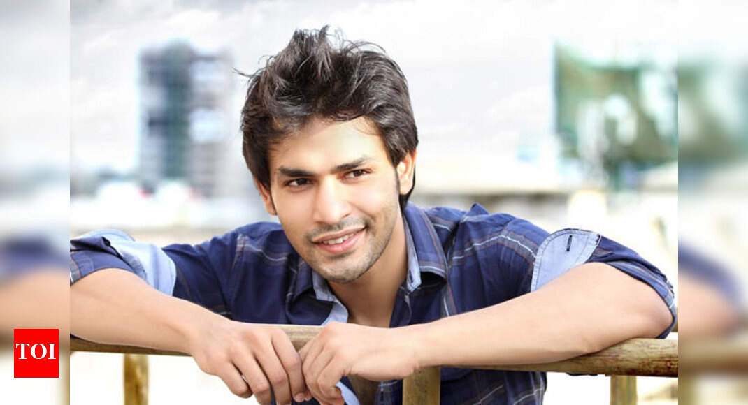 Naman Shaw returns to acting after a year - Times of India