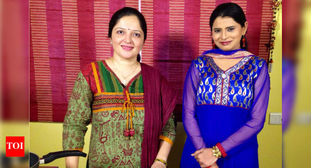 Falguni Mahedia hosts a new episode of Rasoi Ni Rangat - Times of India