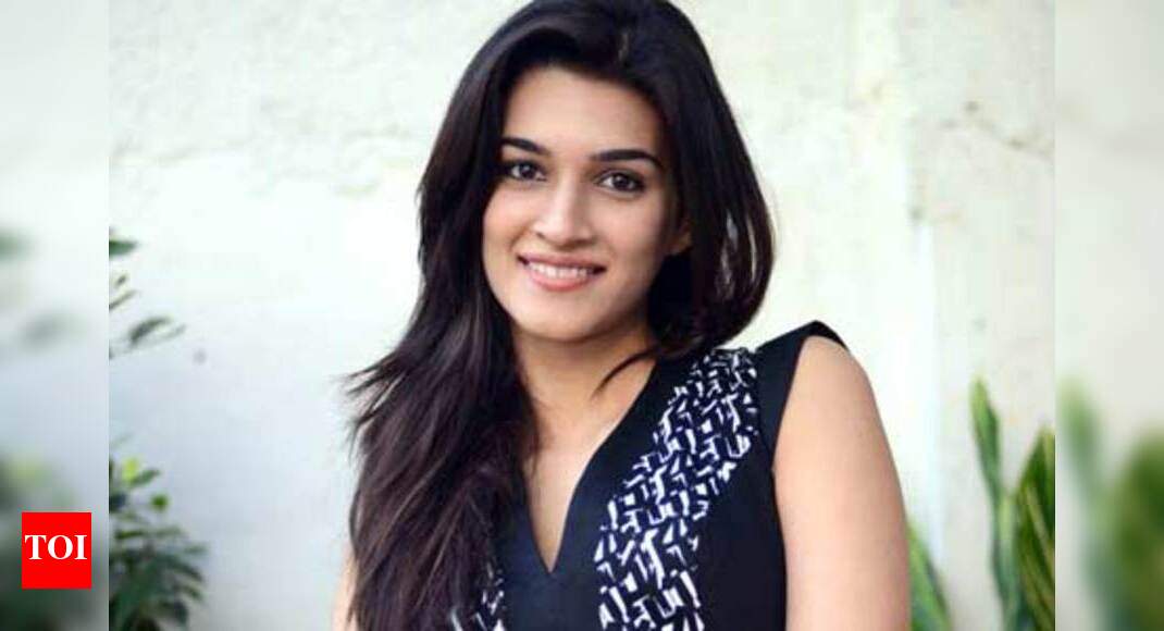Kriti was late to the sets on her debut | Telugu Movie News - Times of ...