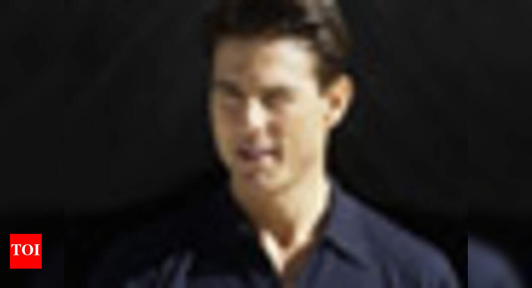 Tom to put break on bizarre behaviour | English Movie News - Times of India
