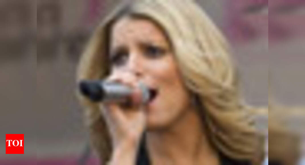 Wentz defends 'curvy' Jessica | English Movie News - Times of India