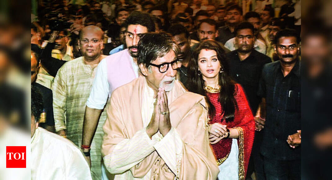 Amitabh Bachchan, Aishwarya, Abhishek visit Big Bappa | Hindi Movie ...