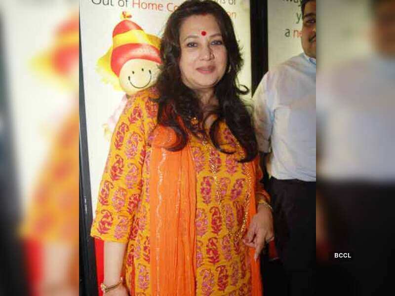 Moon Moon Sen Pics | Moon Moon Sen Photos | Moon Moon Sen Portfolio ...