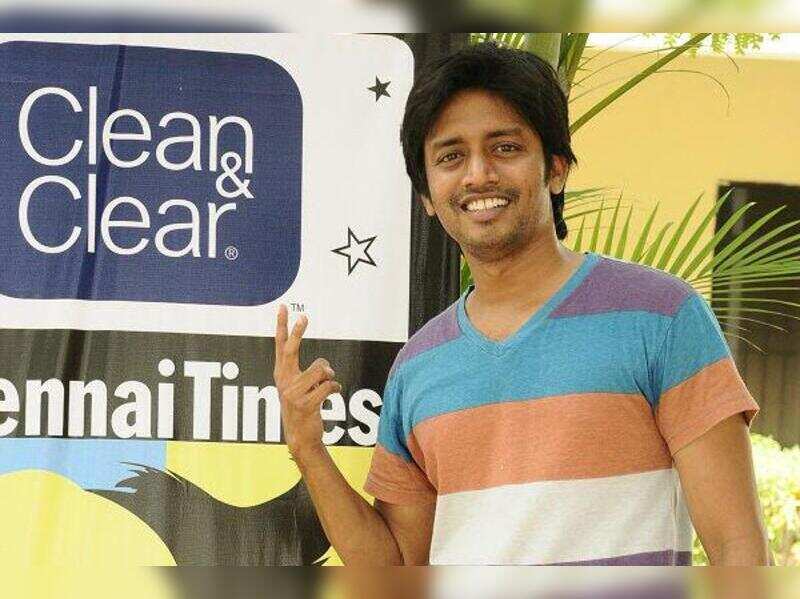 RJ Sha strikes a pose at the Clean & Clear Chennai Times Fresh Face ...