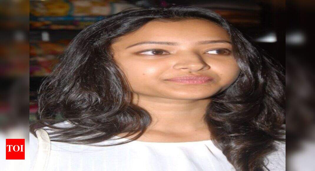Shwetha Basu Prasad to reveal her clients soon? | Kannada Movie News ...