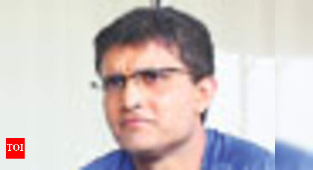 Dada raises his pitch - Times of India