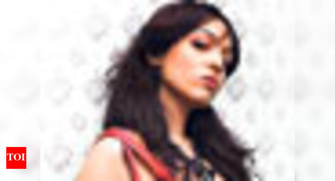 Lekha wants to be in the spotlight | Hindi Movie News - Times of India
