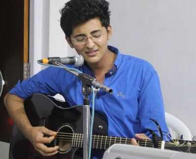 Darshan finds a new admirer in Deepika on TV - Times of India