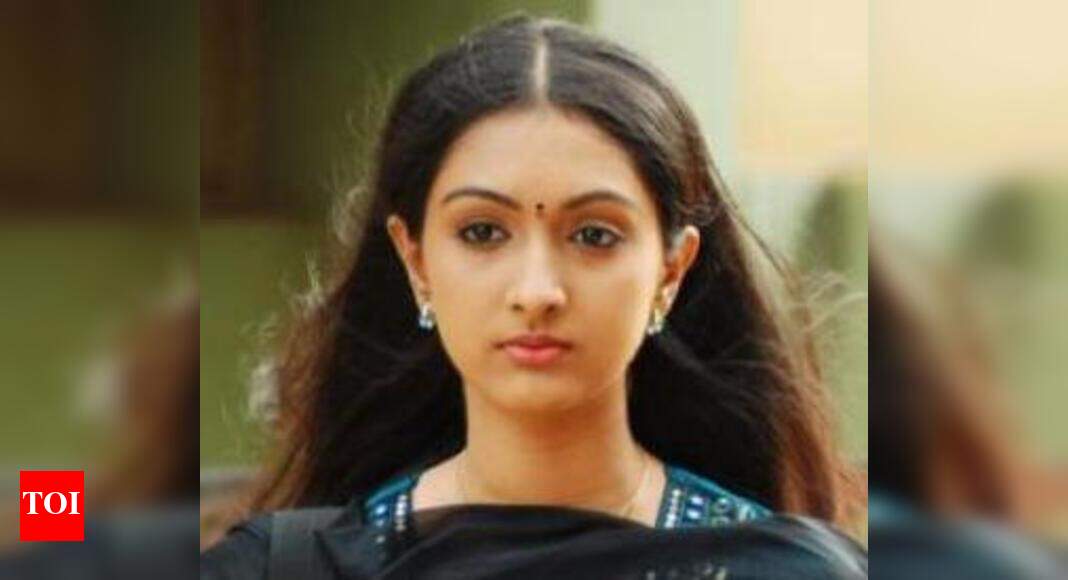 Actress Uthara Unni takes up direction | Malayalam Movie News - Times ...