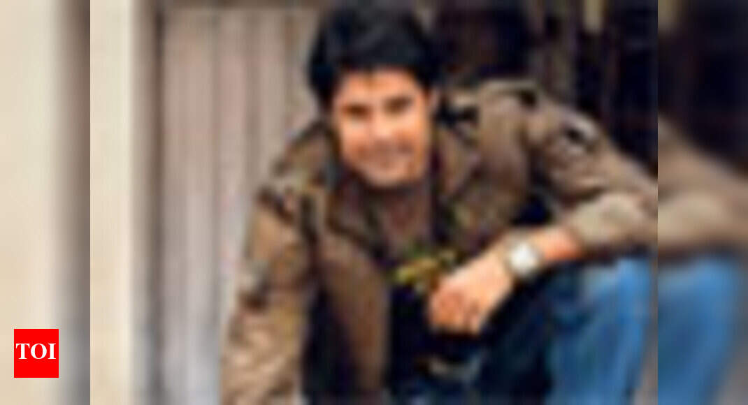 Yes,I am seeing someone: Rajeev | Hindi Movie News - Times of India