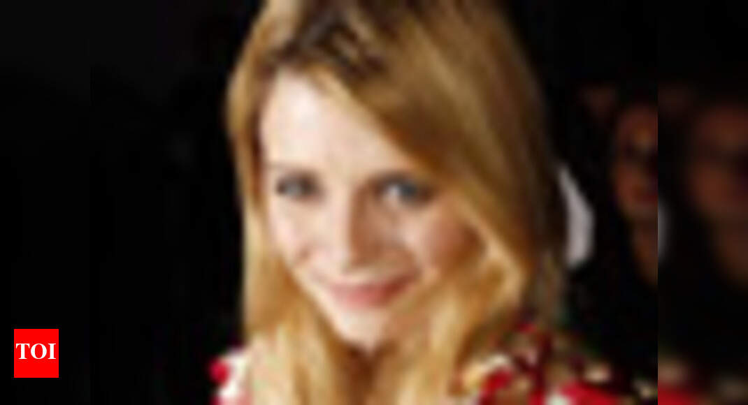 Mischa to gain weight or lose role | English Movie News - Times of India