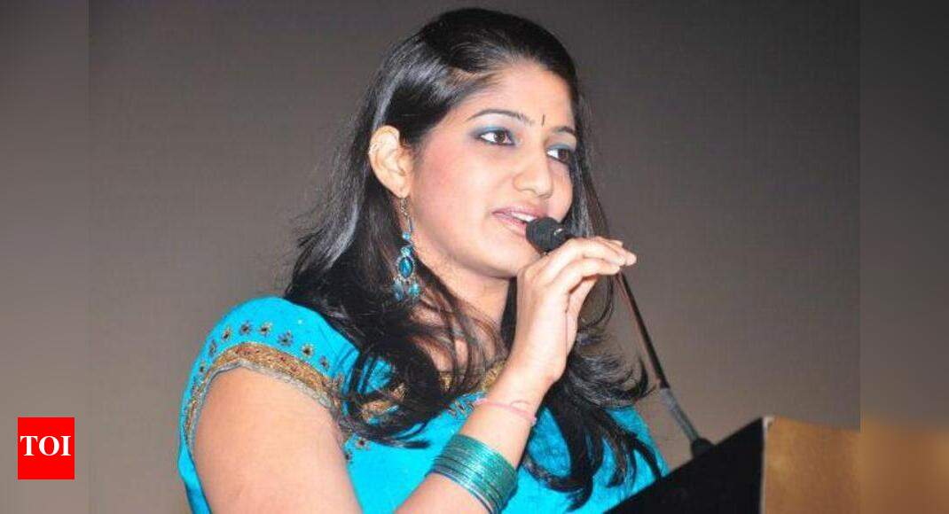 Divya expresses shock on Mandolin Srinivas's demise - Times of India