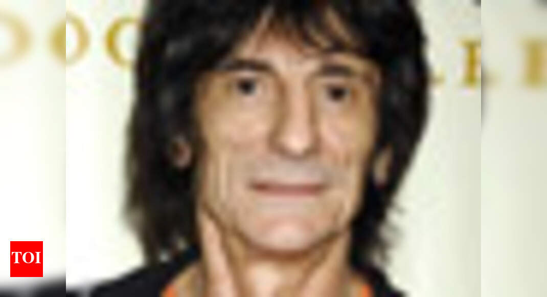 Ronnie spotted with Russian lover | English Movie News - Times of India