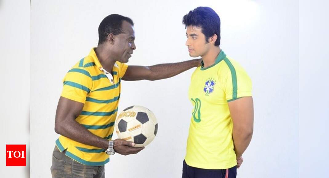 Footballer Chima to debut as actor | Bengali Movie News - Times of India