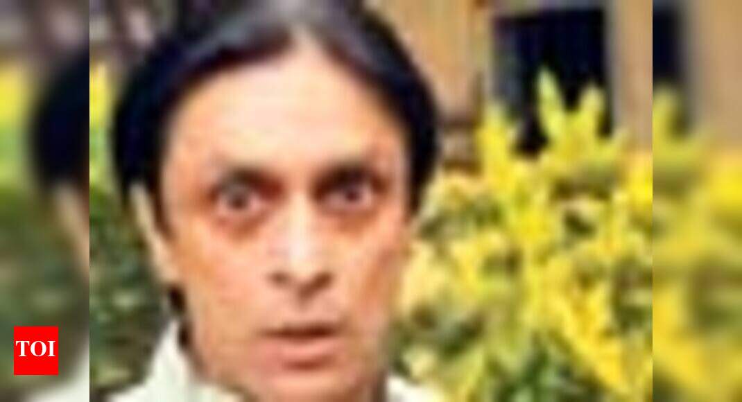 Subhasish relives his stage act | Bengali Movie News - Times of India